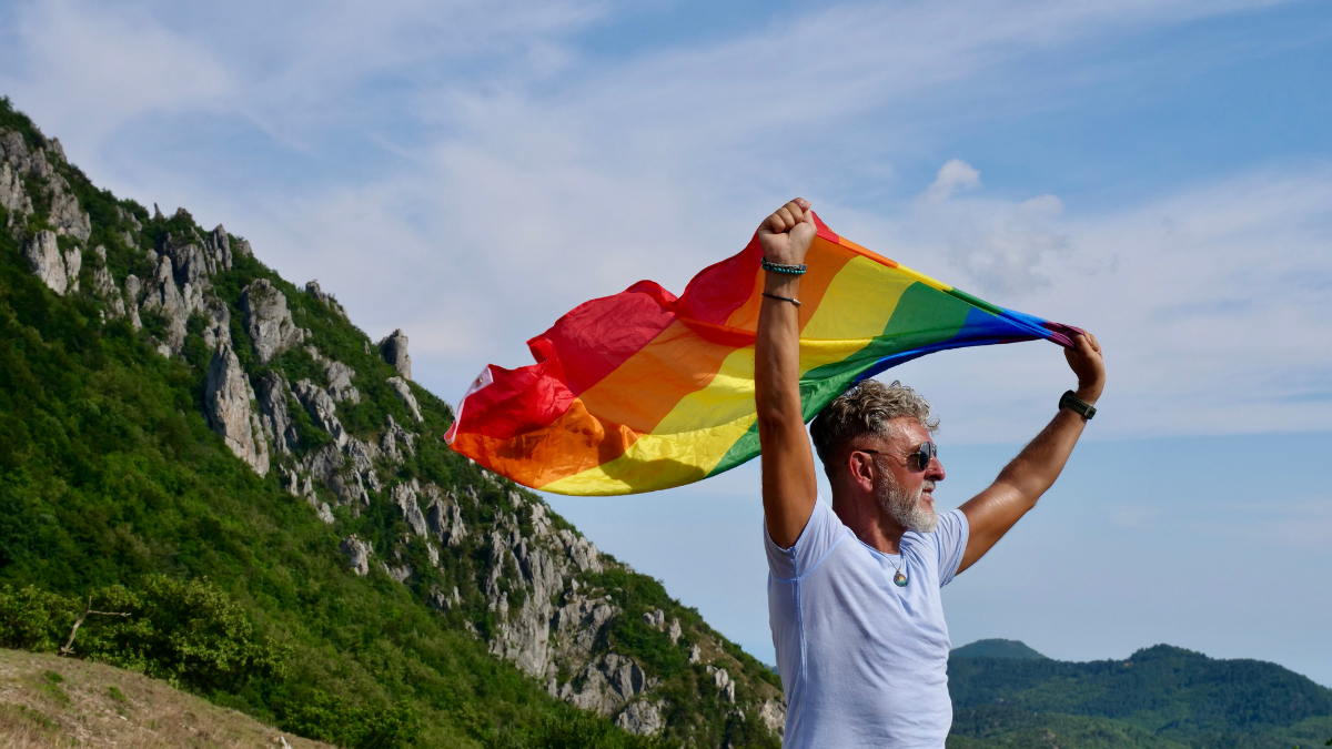 Coming Out: A Comprehensive Guide - MANHUB.UK